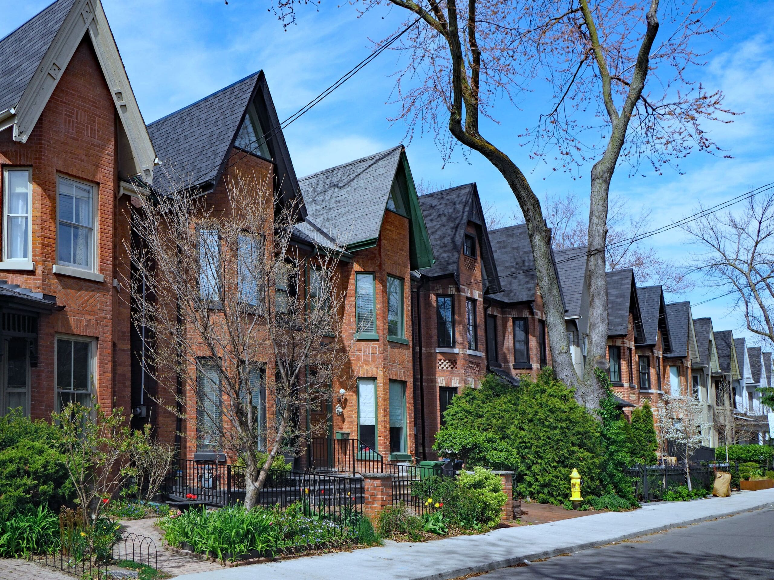 Safest Neighbourhoods in Toronto: Where to Find Peace of Mind